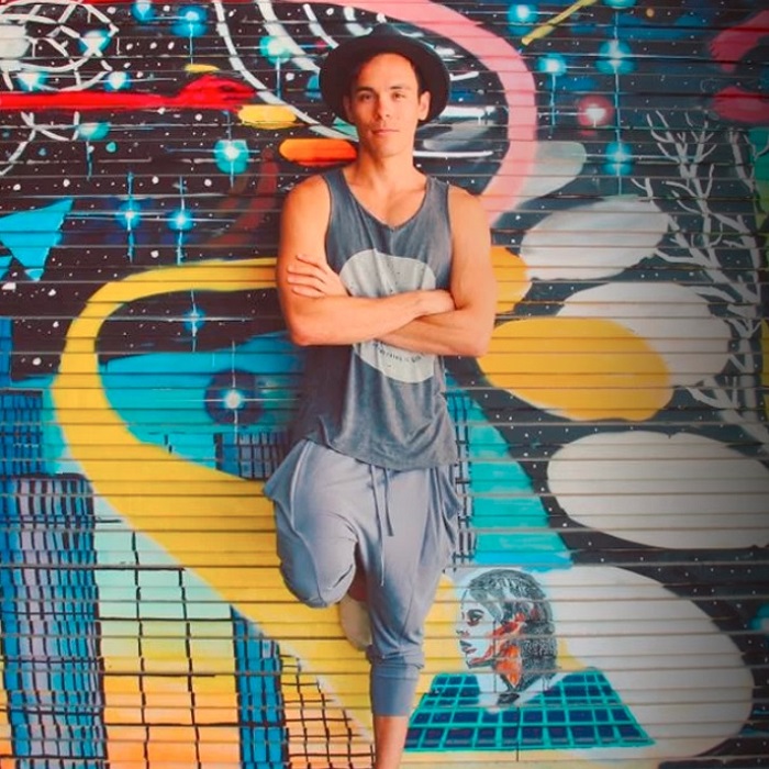 Adam Roa – ZO Magazine